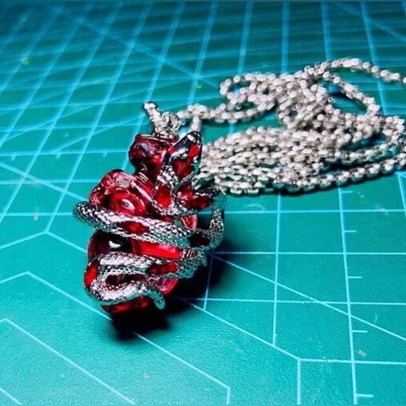 Accessories | Serpent Wrapped Heart Metallic Snake Anatomy Cardiac ...
